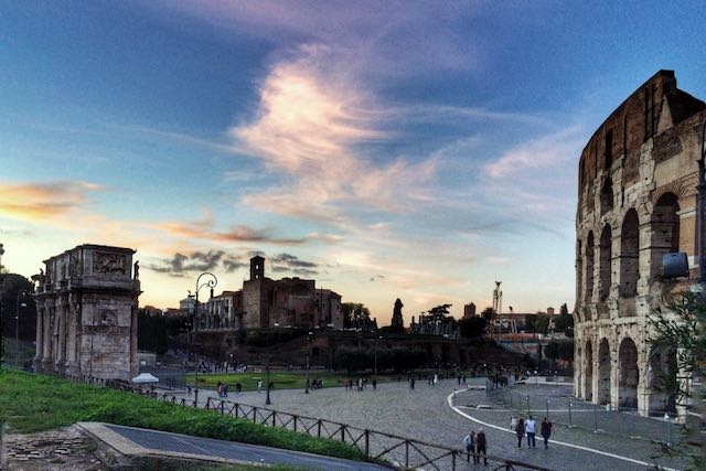 Packing for Rome in October | romewise